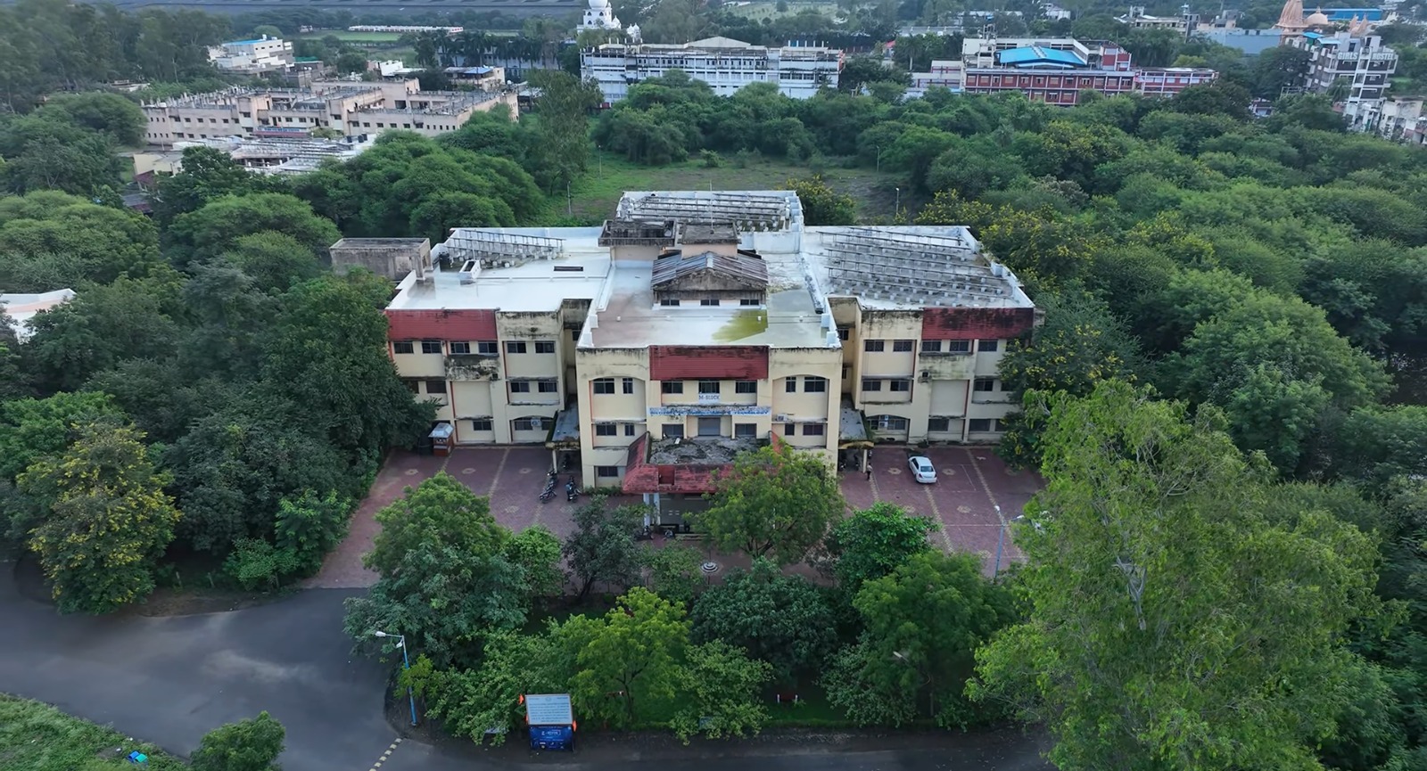 Computer Science & Business Systems - IET DAVV Indore